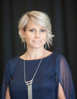 About – Kathy Robichaux